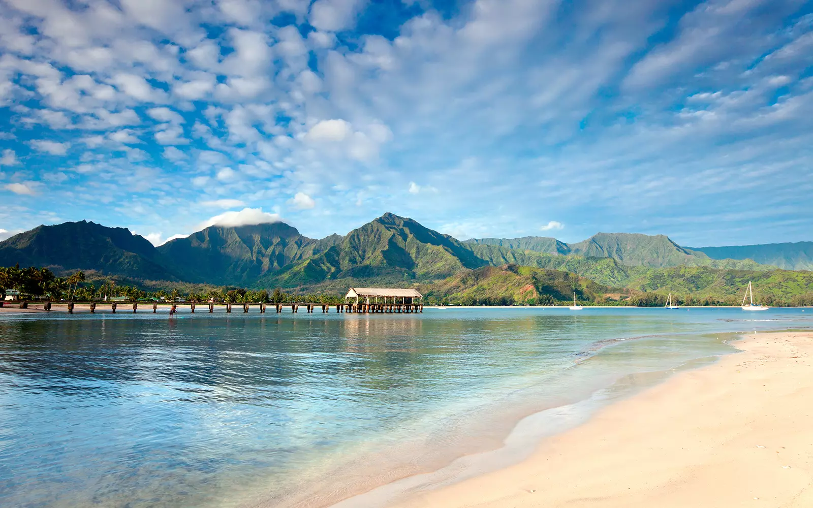 Hanalei bay kauai hawaii