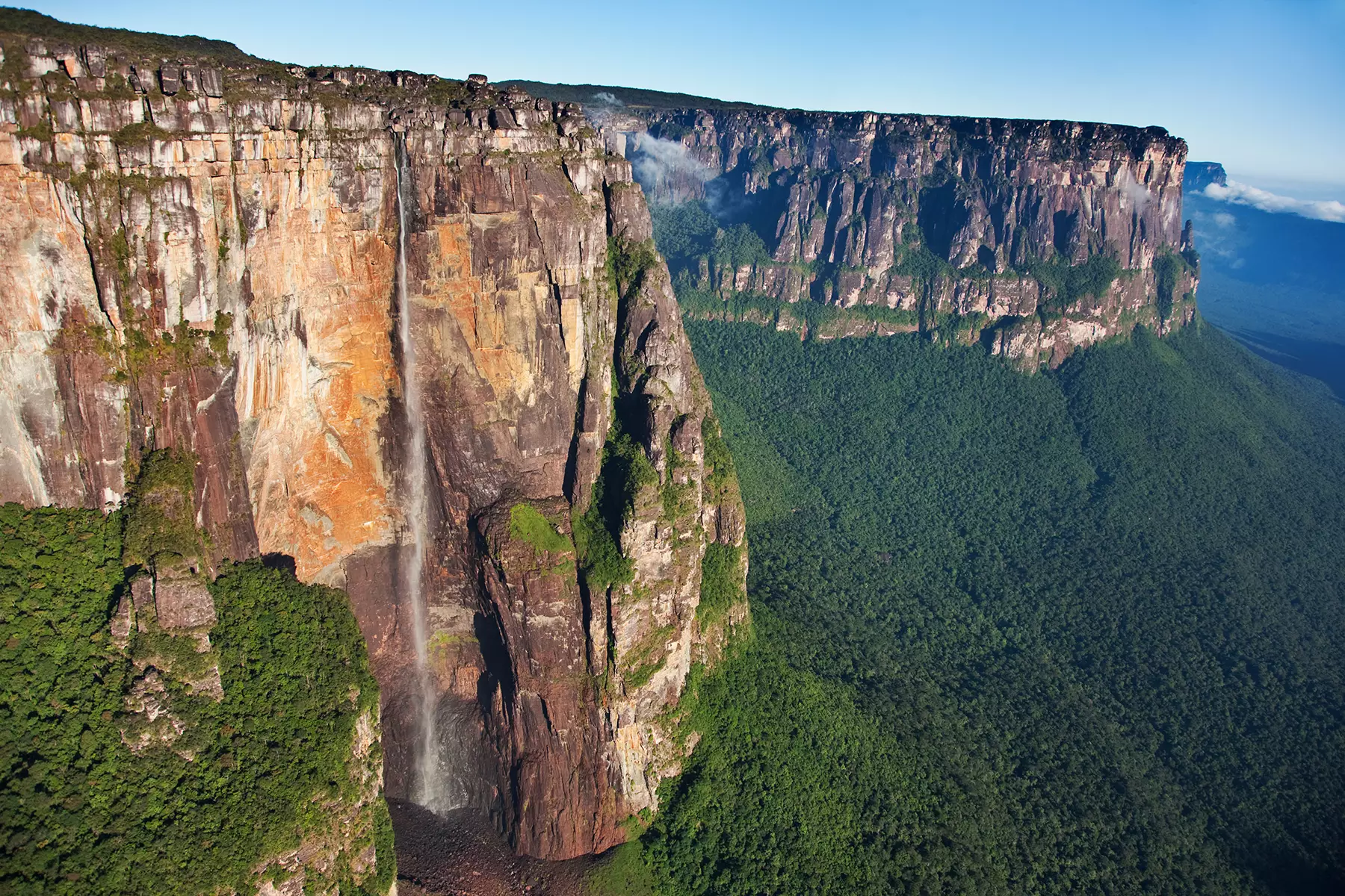 An Angelel Falls, Kanaima milli seýilgähi, Wenesuela, Günorta Amerika