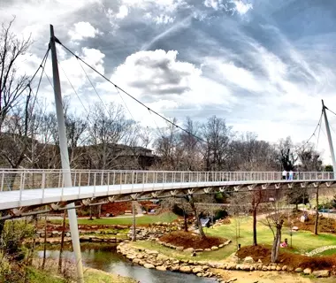 LibertyBridge di Falls Park, Greenville, SC