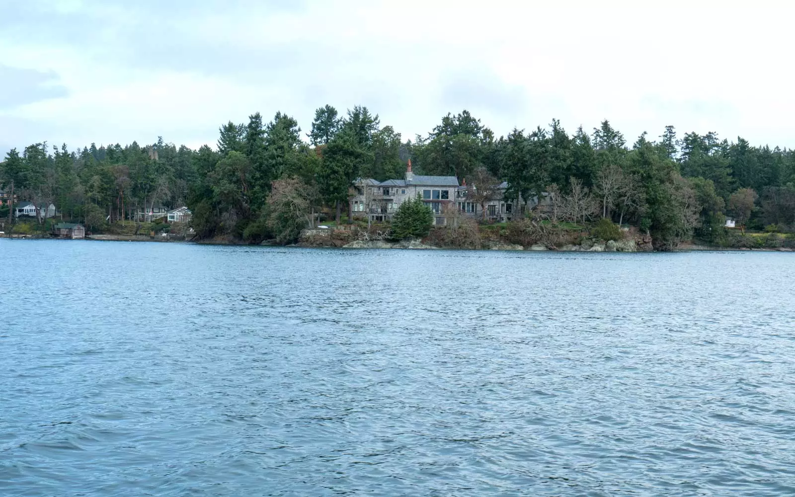 Резиденција принца Харија и његове супруге Меган се види у насељу Дееп Цове са чамца на заливу Санич, Северни Санич, Британска Колумбија, 21. јануара 2020.