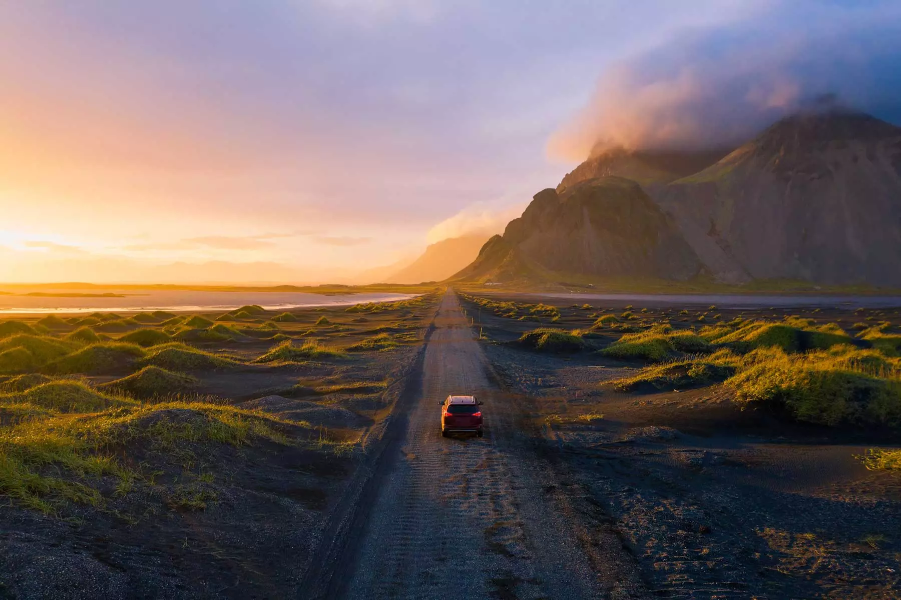 Ceļojot Islandē ar TCS World Tours, tika ievēlēts par vienu no pasaules labākajiem tūrisma operatoriem