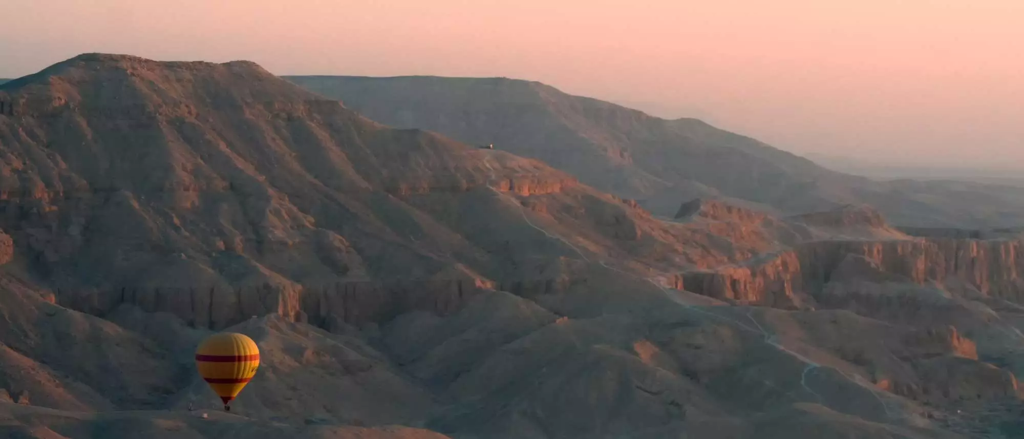 ປູມເປົ້າອາກາດຮ້ອນ, Valley of the Kings