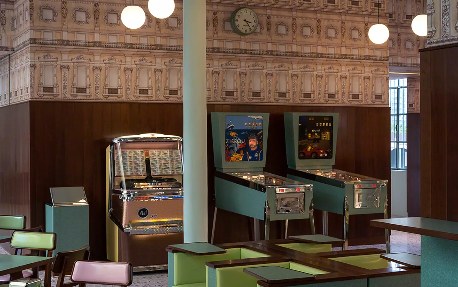 Wes Anderson tasarlanmış bar