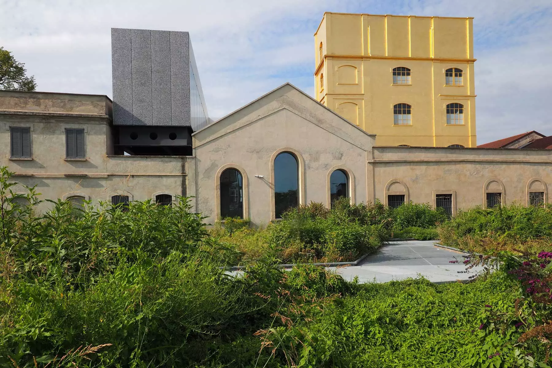 Fondazione Prada Müzesi, Milano, İtalya