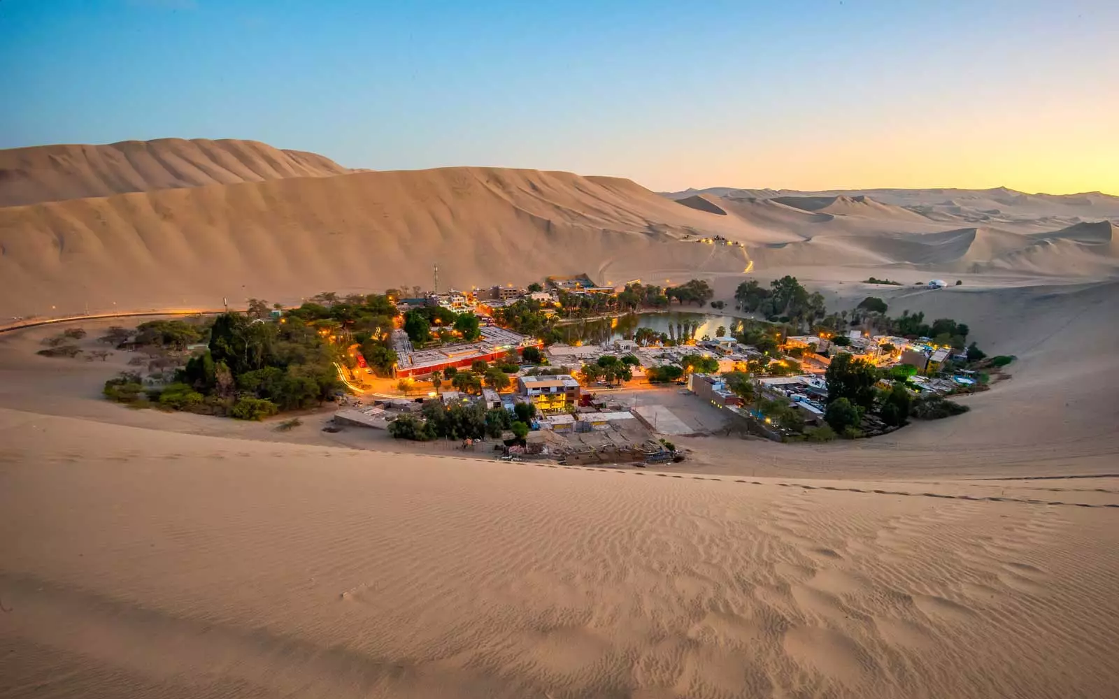 Huacachina v Peruju