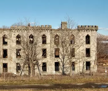 Rumah Sakit Renwick, Pulo Roosevelt, New York City