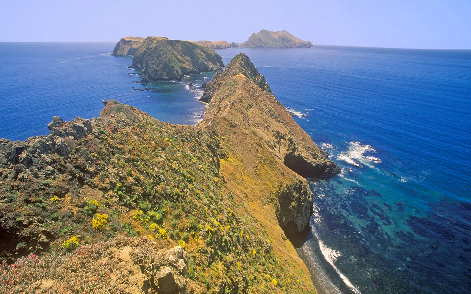 Titik Inspirasi di Pulau Anacapa, Taman Negara Kepulauan Channel, California (Foto oleh Visions of America/UIG melalui Getty Images)