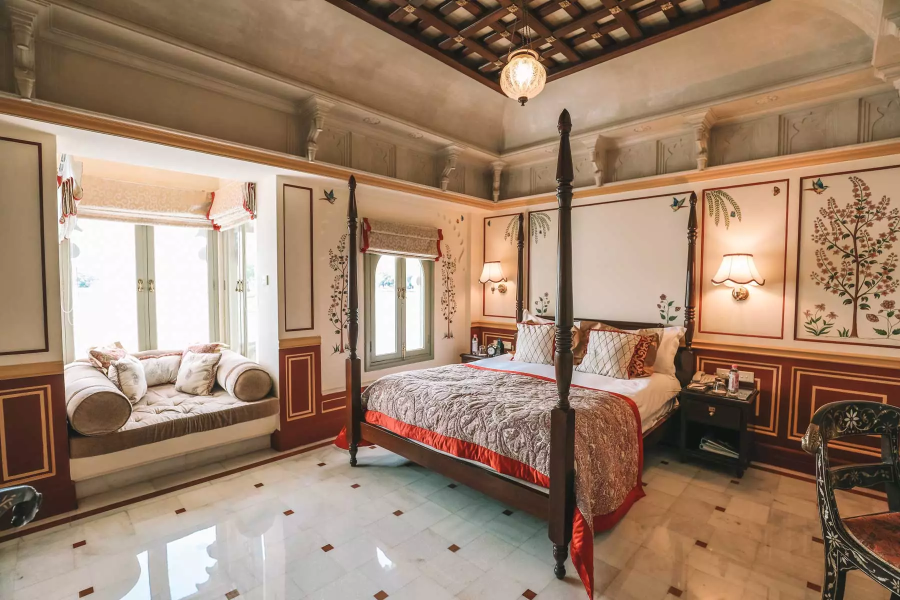 Taj Lake Palace, Udaipur, guest room, Udaipur, India
