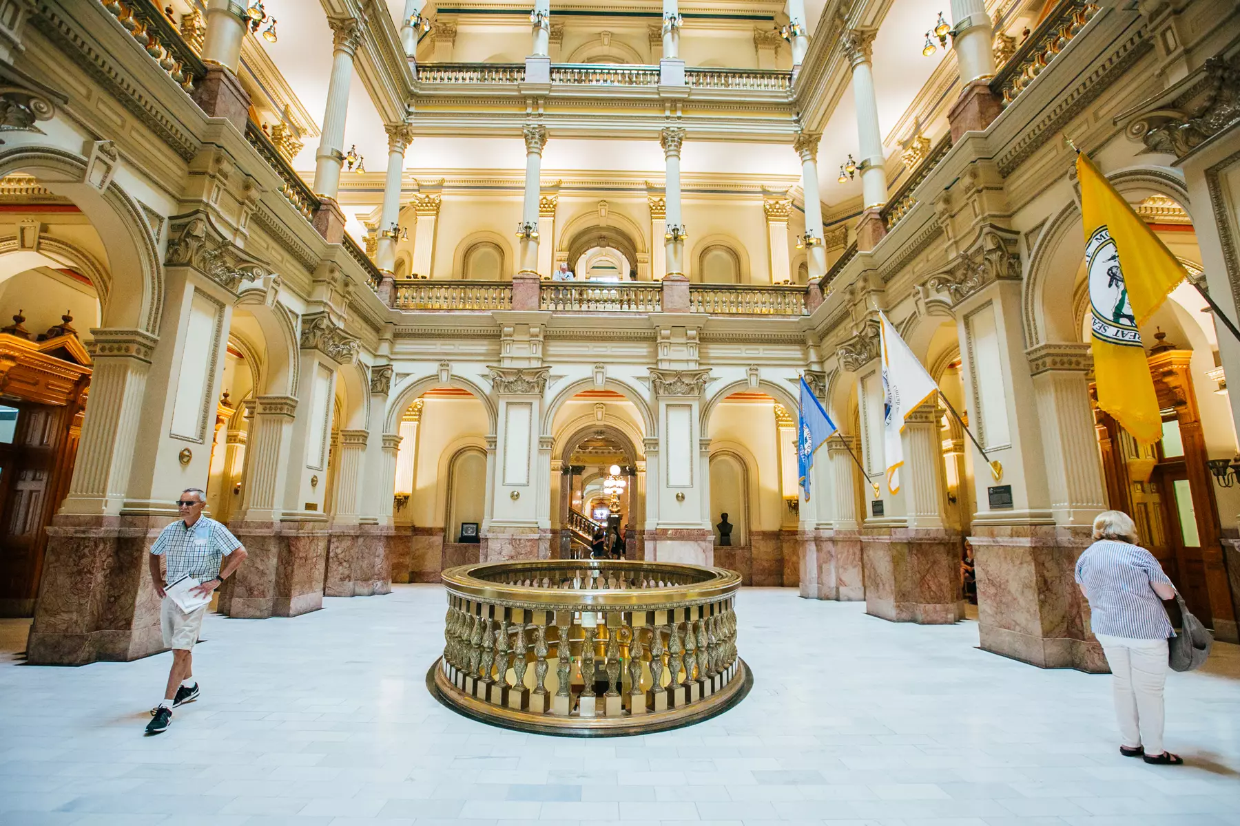 Dentro del capitolio del estado en Denver