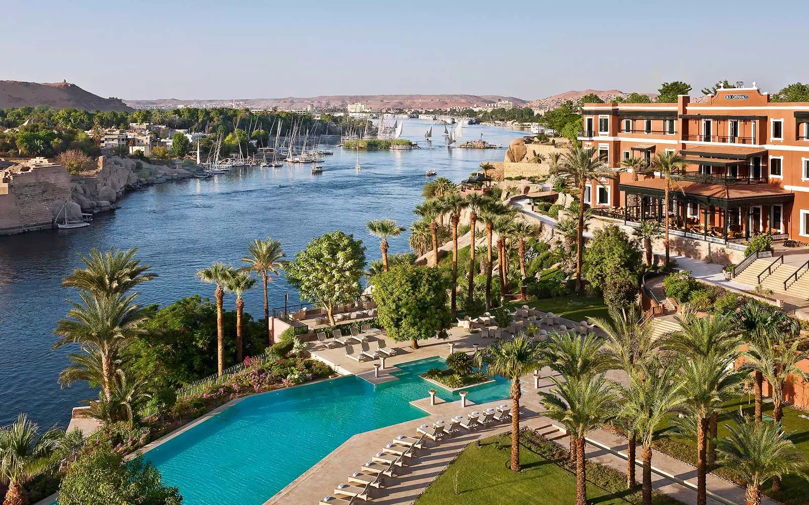 Aswan şäherindäki Sofitel rowaýaty köne katarakt