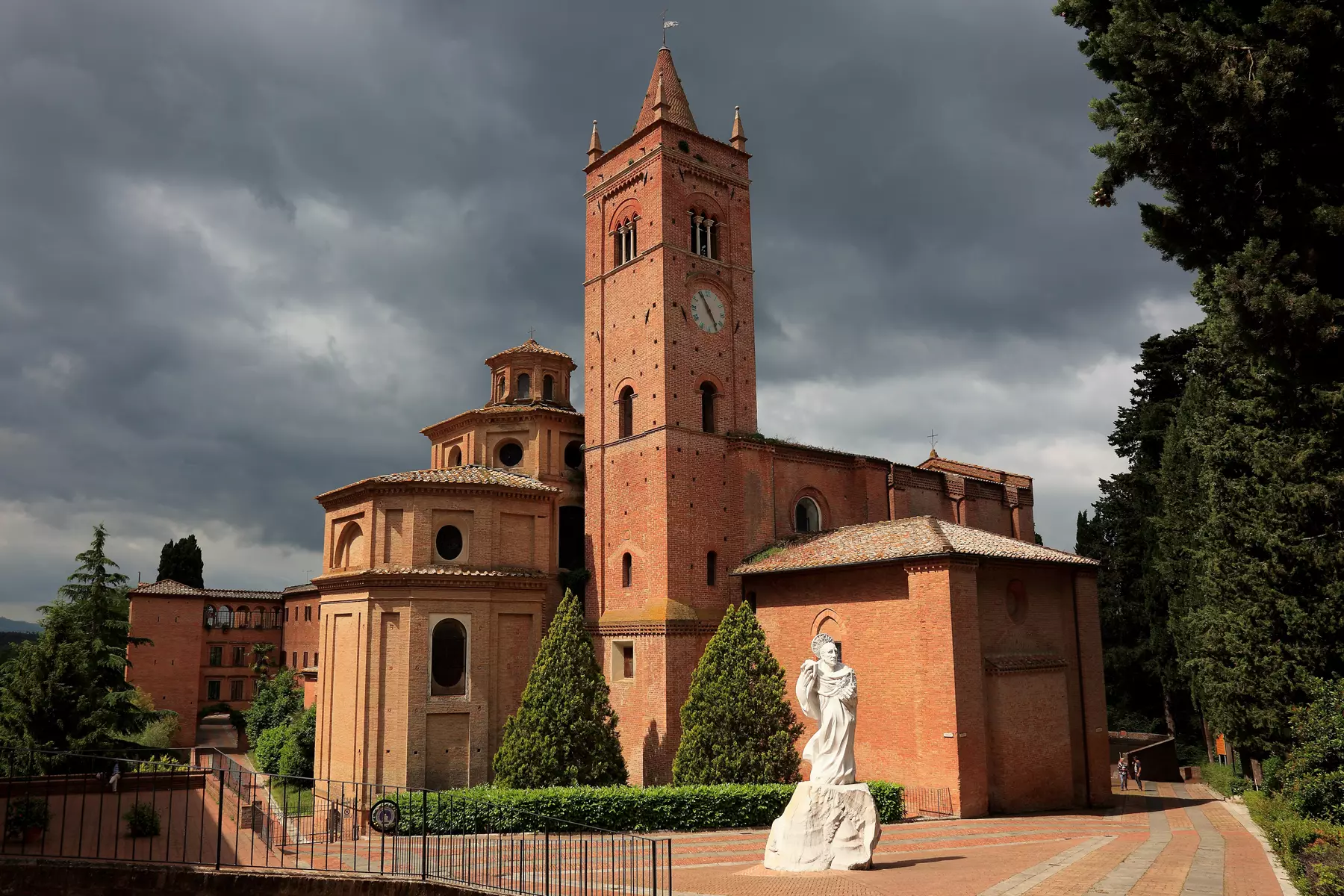 Esterno dell'Abbazia di Monte Oliveto