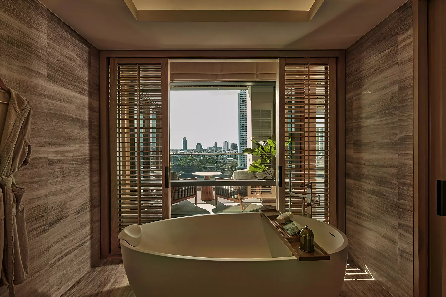 River Premiere Suite баня в Capella Bangkok