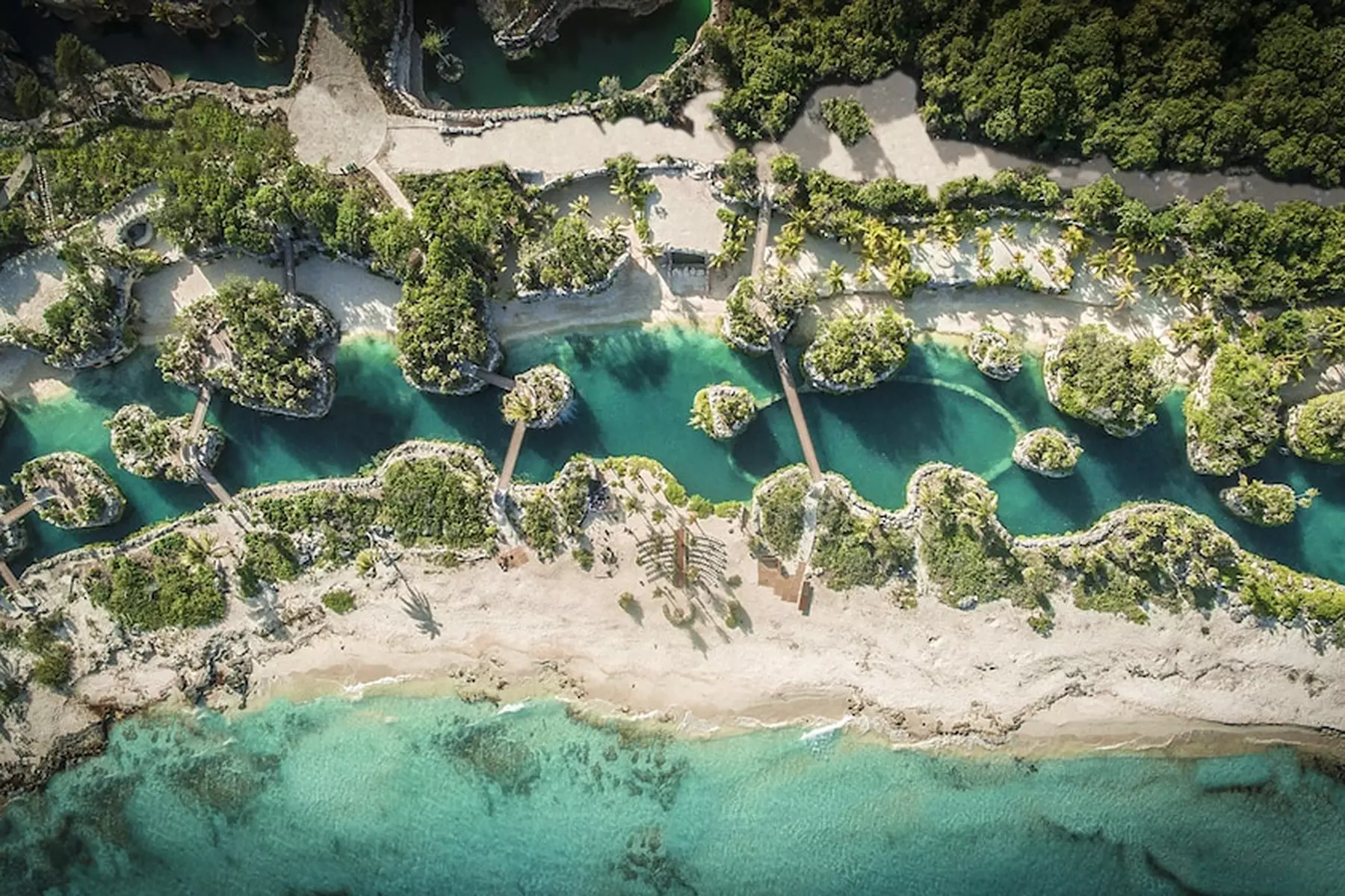 Amharc ón aer ar Óstán Xcaret Meicsiceo