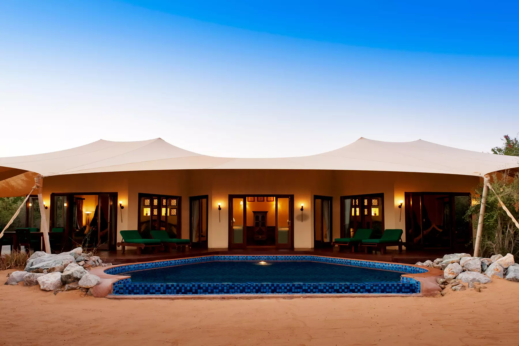 Zunanjost Al Maha, Luxury Collection Desert Resort & Spa