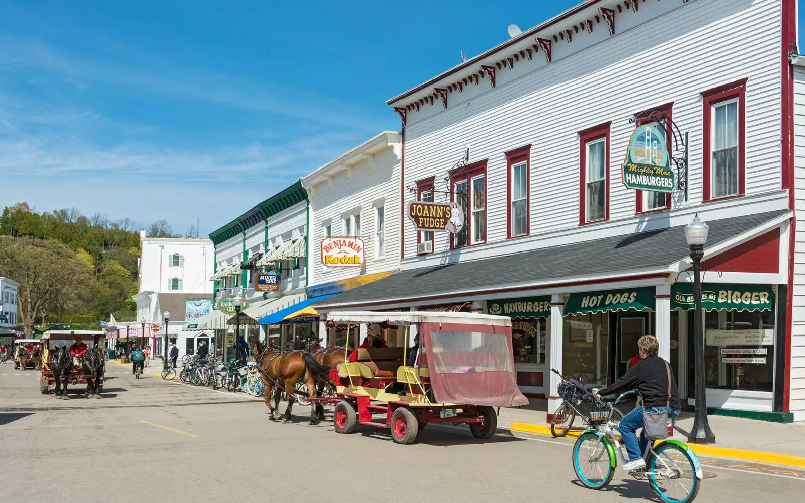 Obilasci kočijom, glavna ulica, otok Mackinac, Michigan