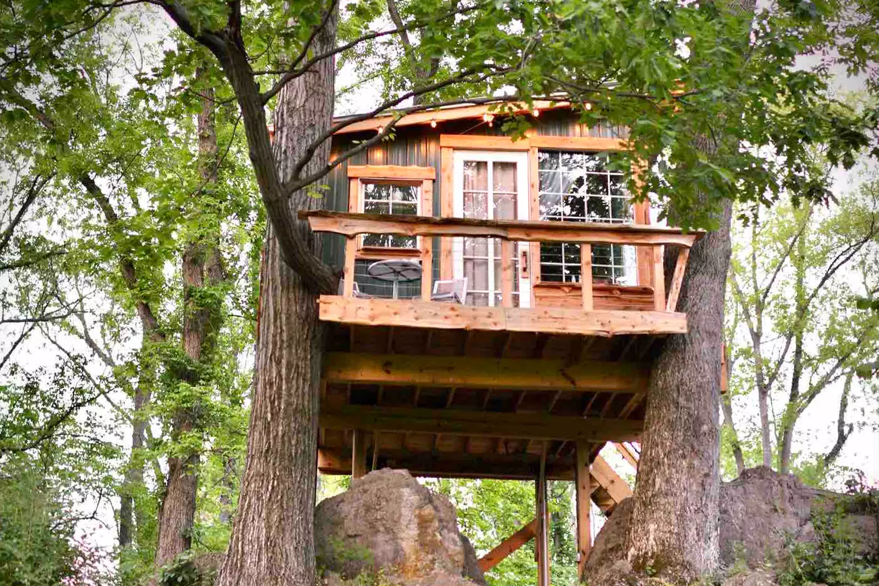 Cozy West Virginia Treehouse išorė