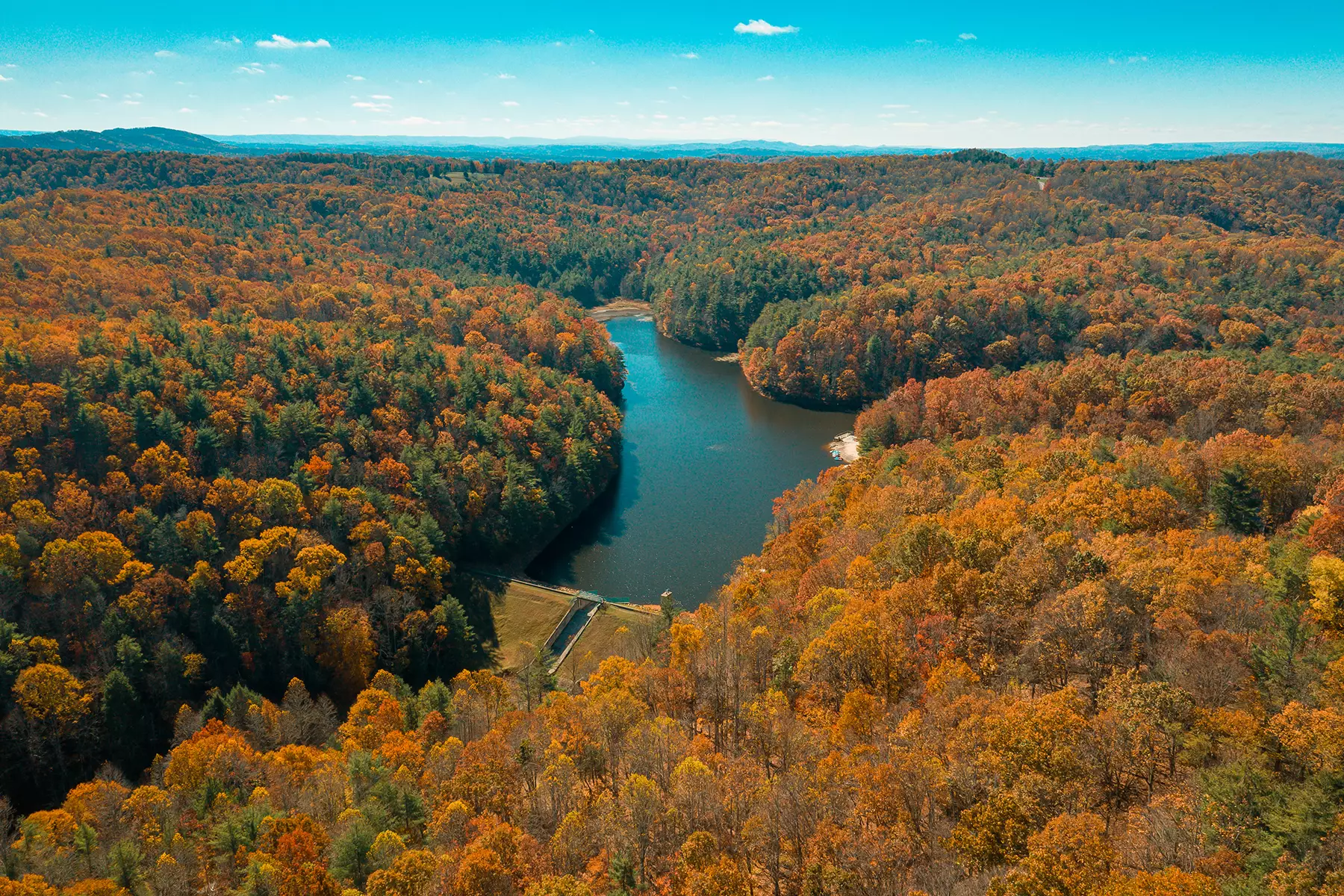 Vista aérea do Pipestem Resort State Park