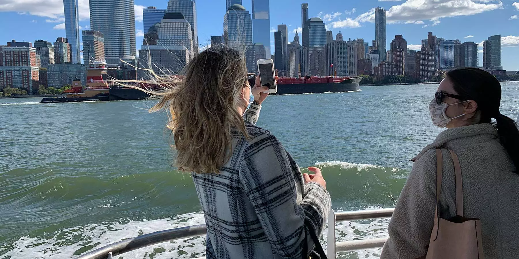 Circle Line urang Hudson River Cruise ngagabungkeun ragrag Foliage na Oktoberfest Celebrations