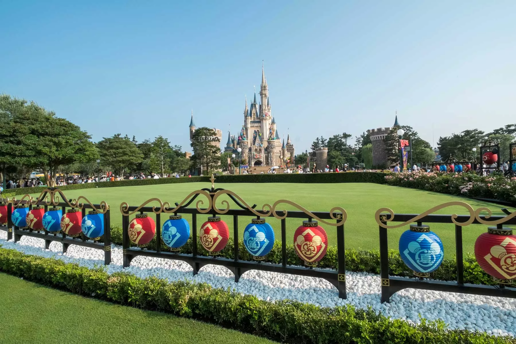 Pohľad na tokijský hrad Disneyland