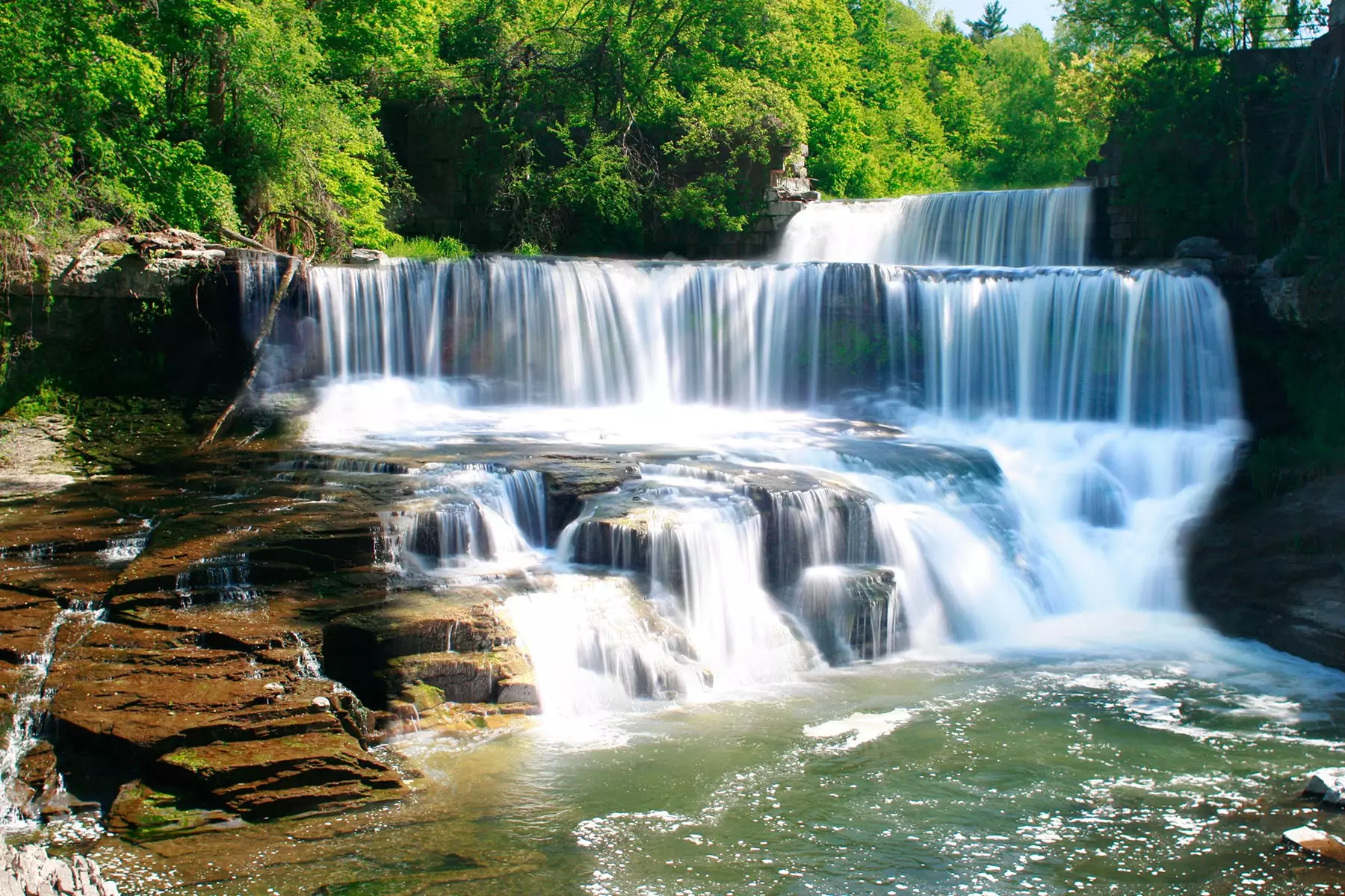 Seneca Mill Falls - Wasserfall in Penn Yan, New York