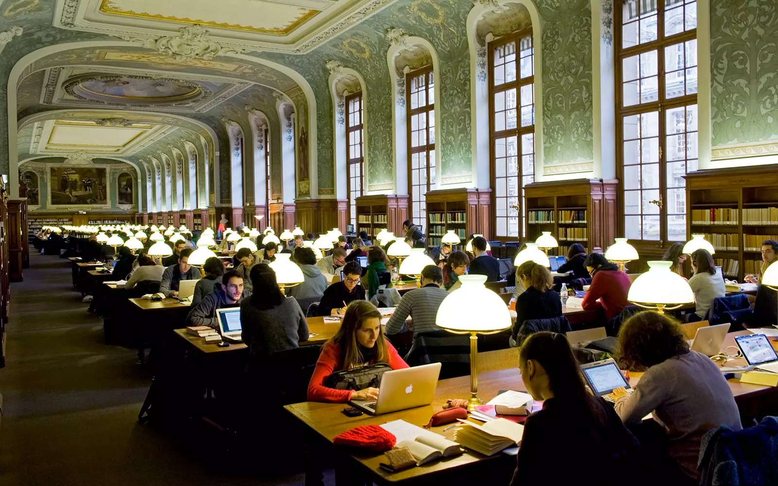 مكتبة جامعة السوربون ، باريس
