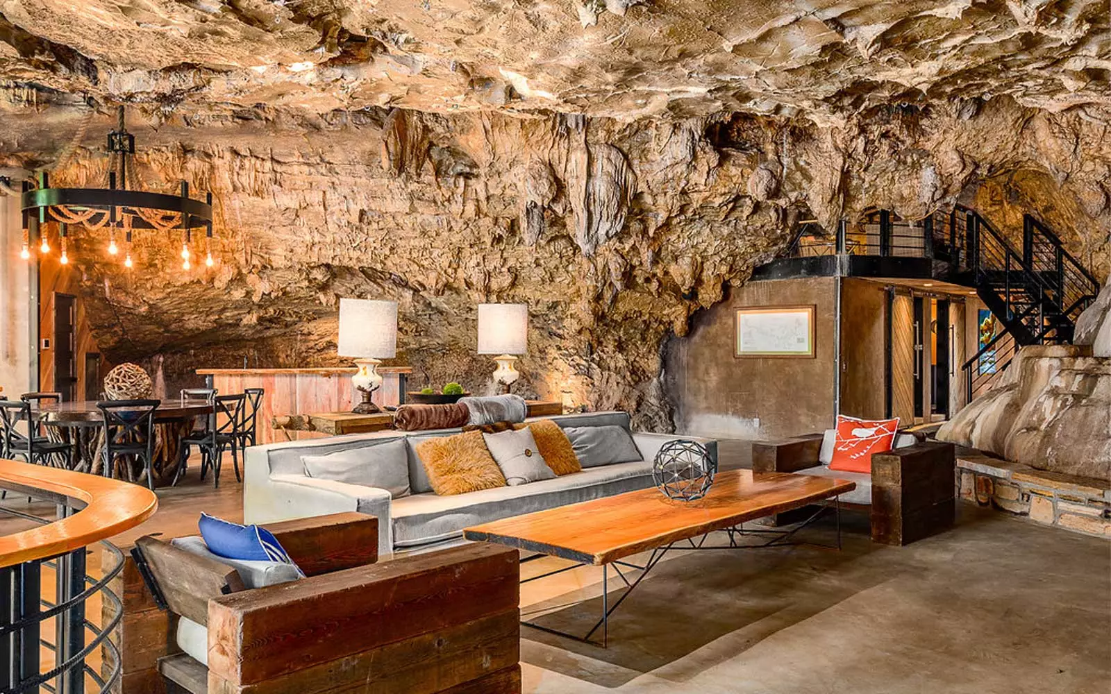 Beckham-Höhlenhaus in Arkansas