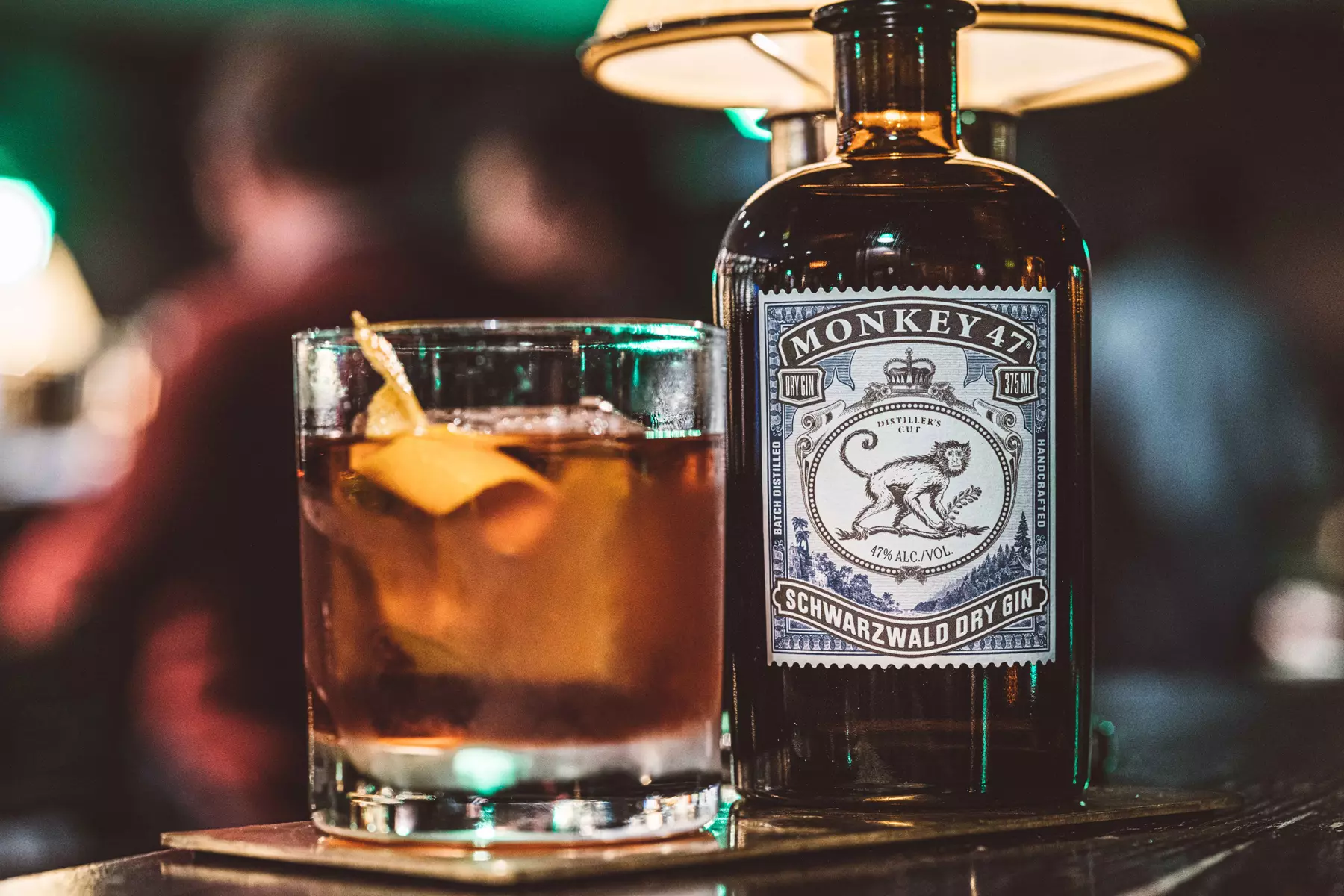 Flaska af Monkey 47 Gin og kokteil