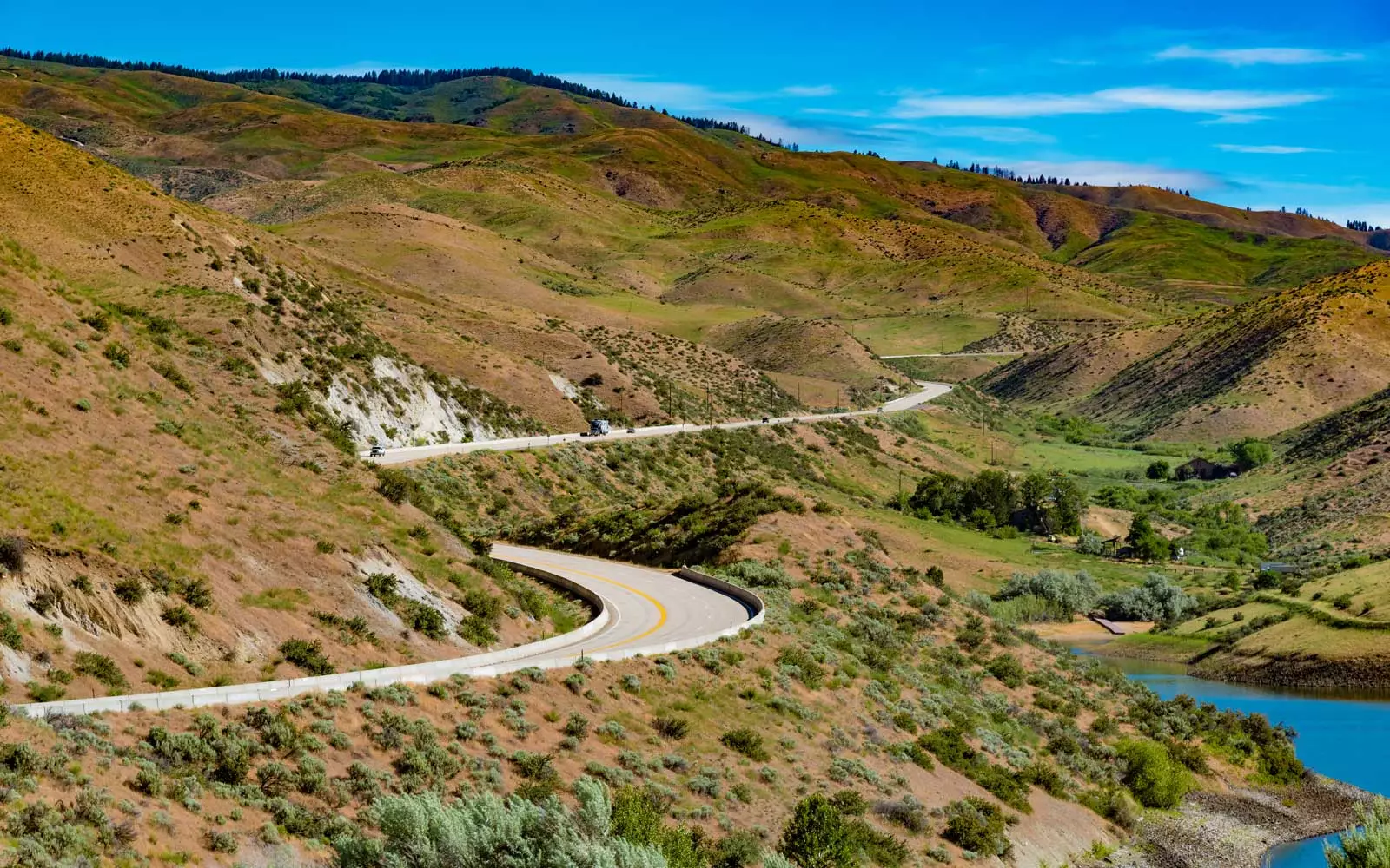 Ponderosa Pines Scenic Byway latalata i Boise, Idaho