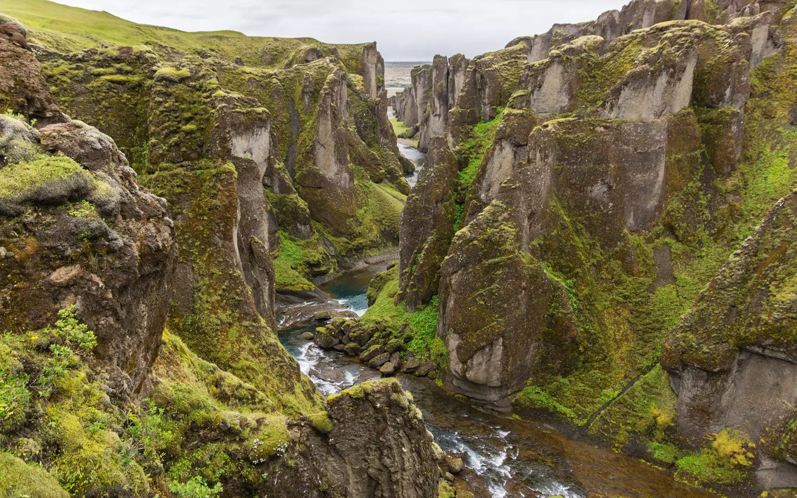 Kanjono Fjaðrárgljúfur