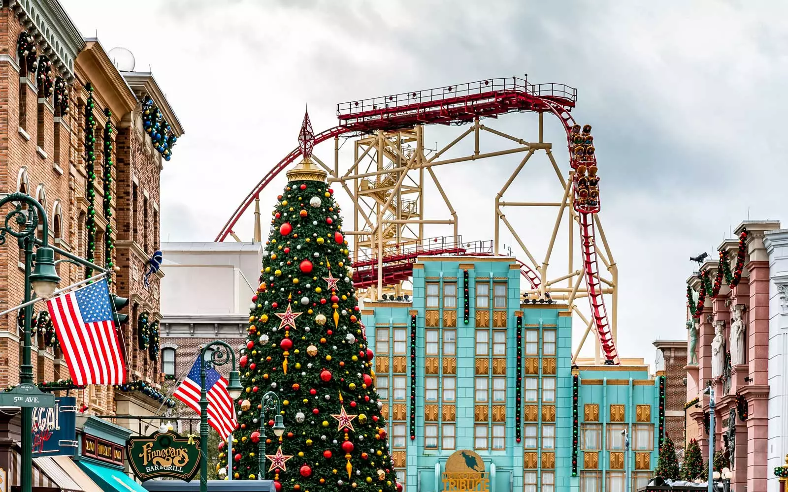 Natal di taman tema Universal Studios