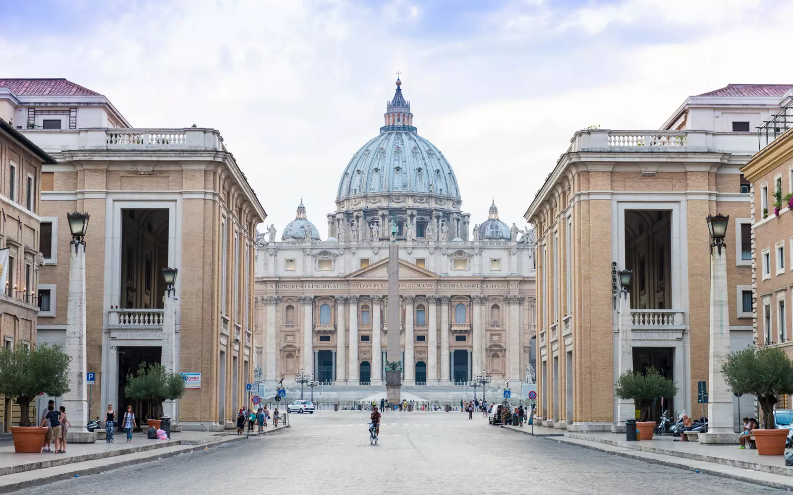 ໂບດ St. Peter's Basilica, Rome, Italy