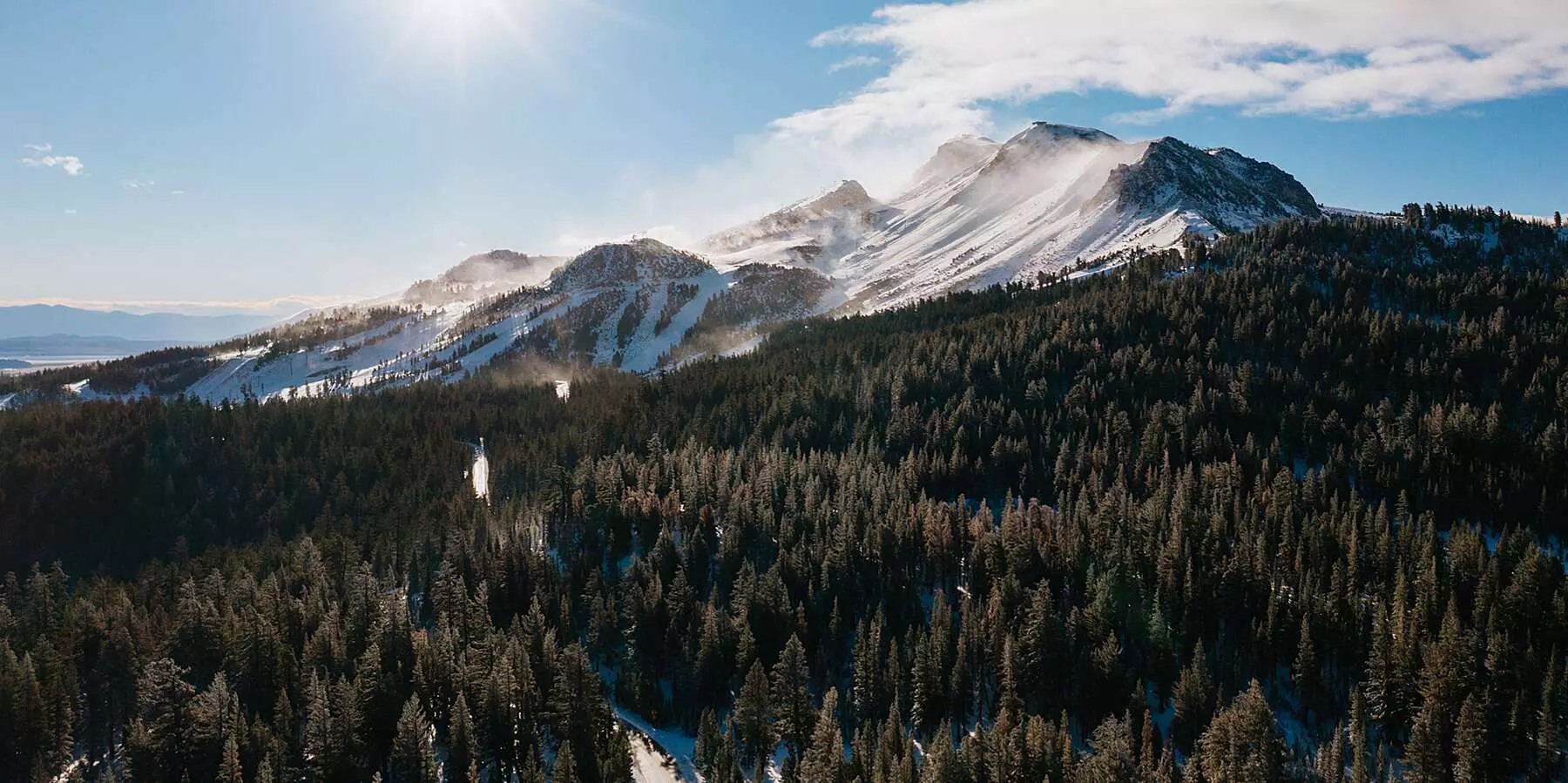 Mammoth Mountain ha appena annunciato che aprirà con due settimane di anticipo