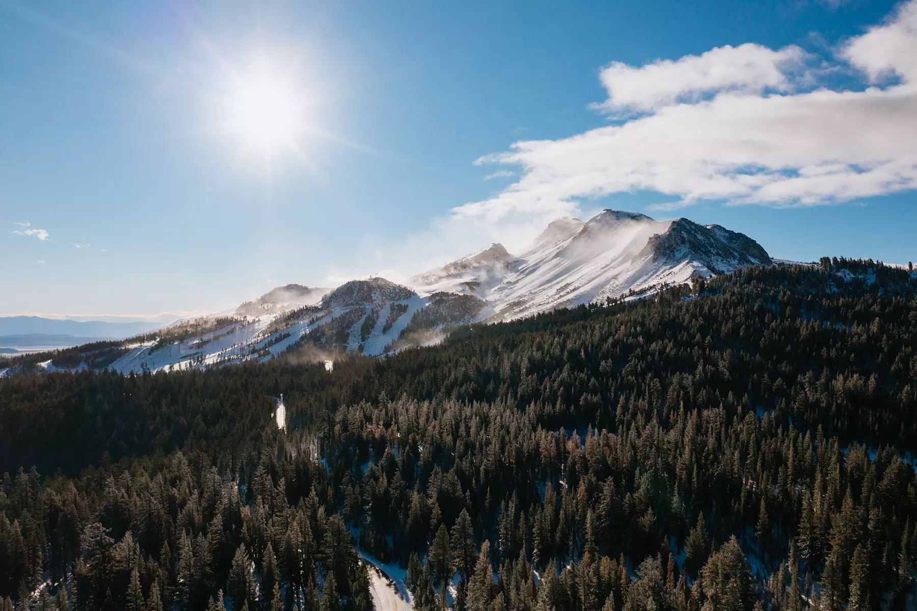 Aerial view ng snowy mountain