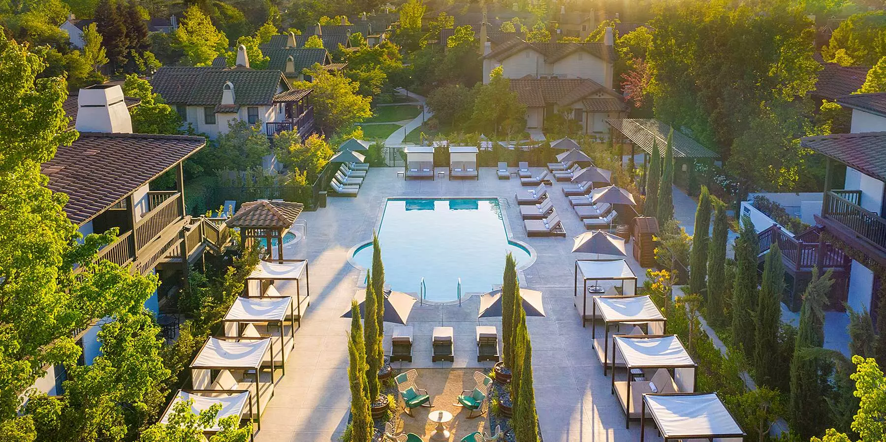 Este luxoso hotel de Sonoma ofrece un paquete de escapada romántica con aceitunas