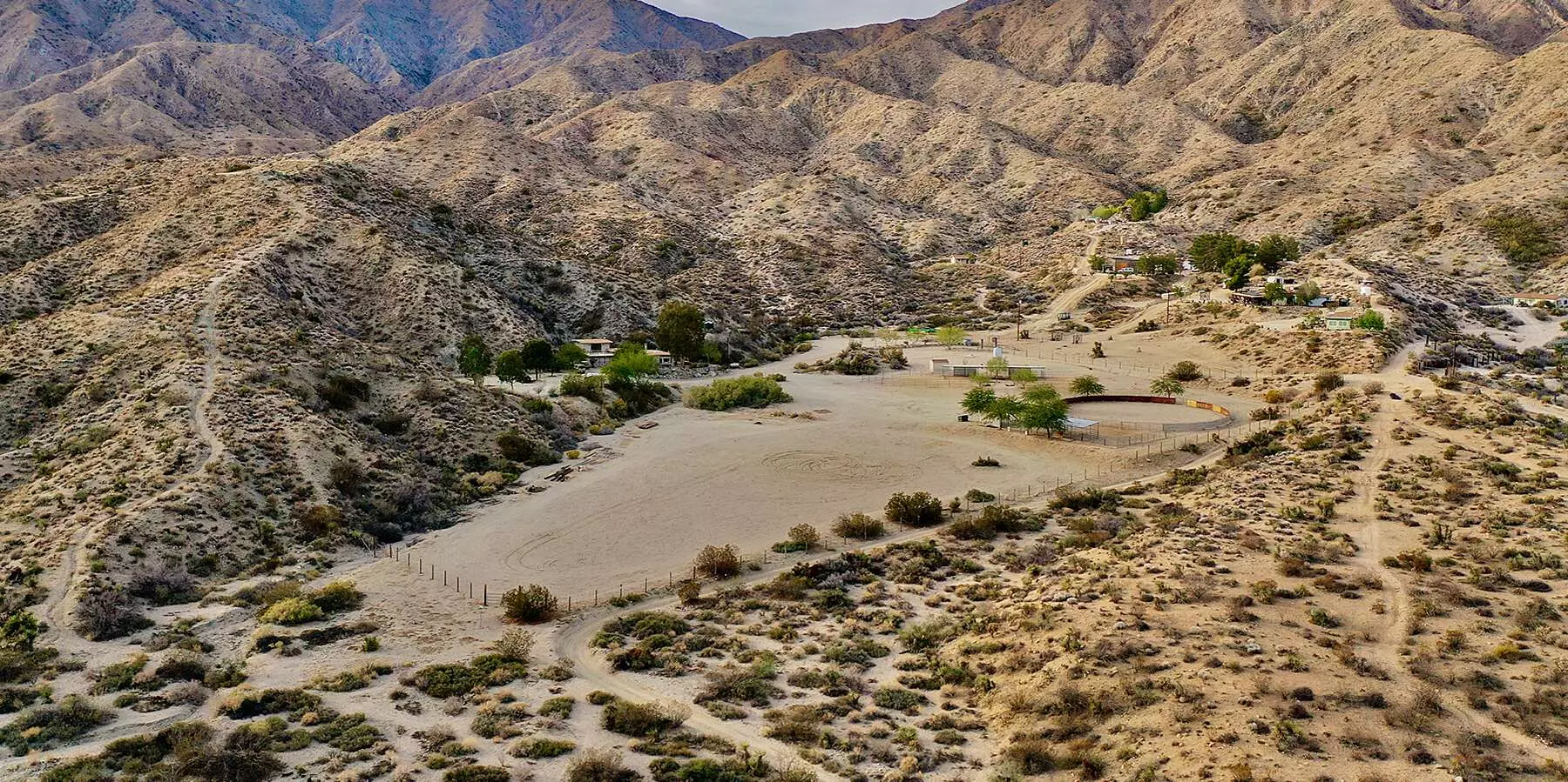 Denne Joshua Tree Ranch på Airbnb vil gerne hjælpe dig med at foreslå — gratis