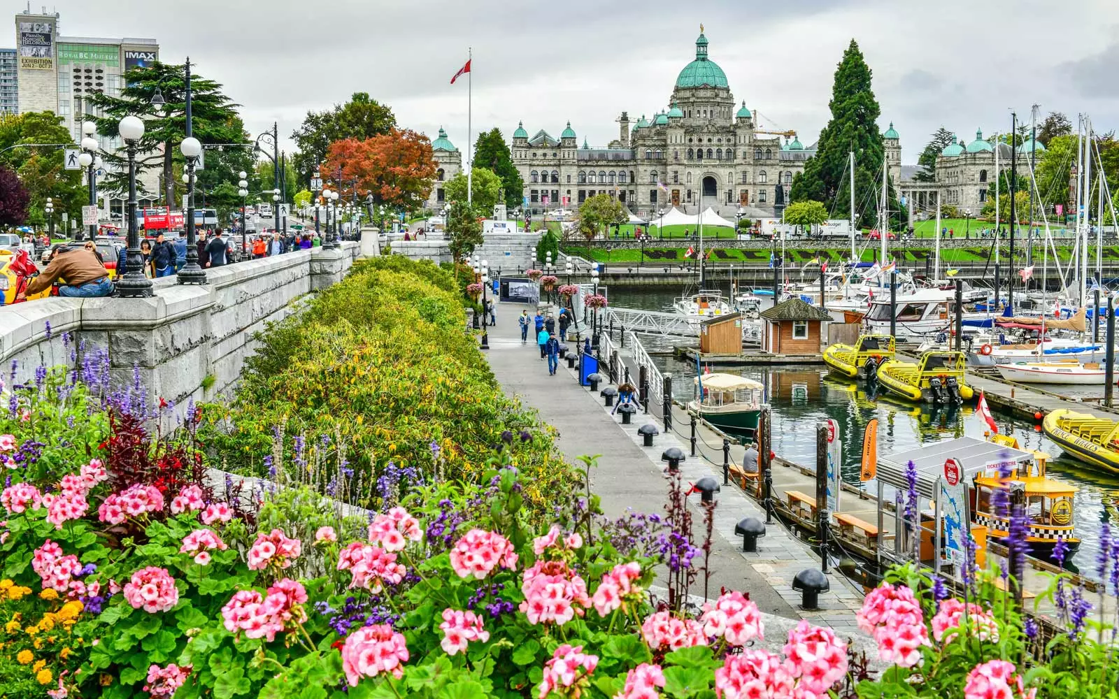 Uitsig oor Inner Harbour in Victoria, British Columbia, Kanada