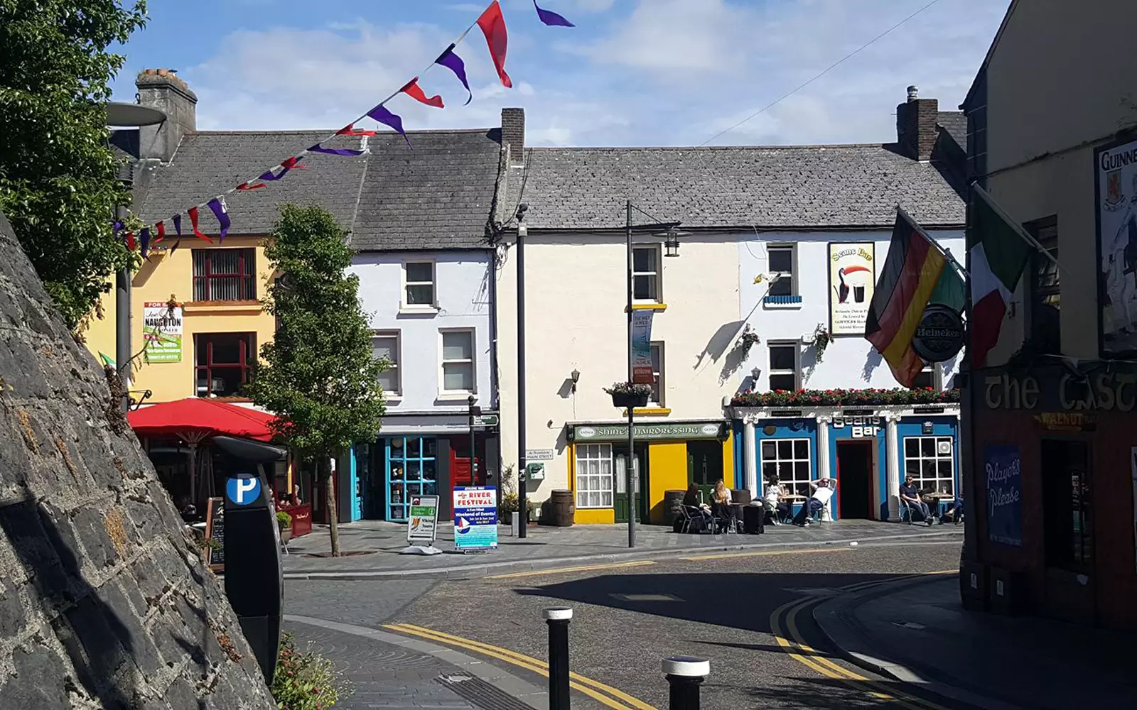 An teach tábhairne is sine in Éirinn, Sean's Bar