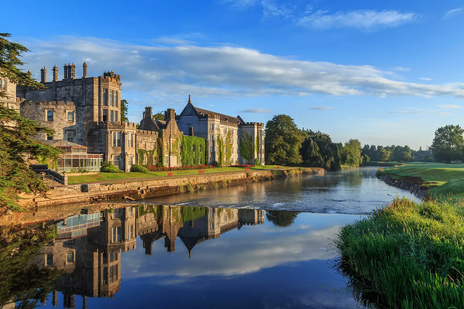 Adare Manor Hotel Adare városában, Clare megyében