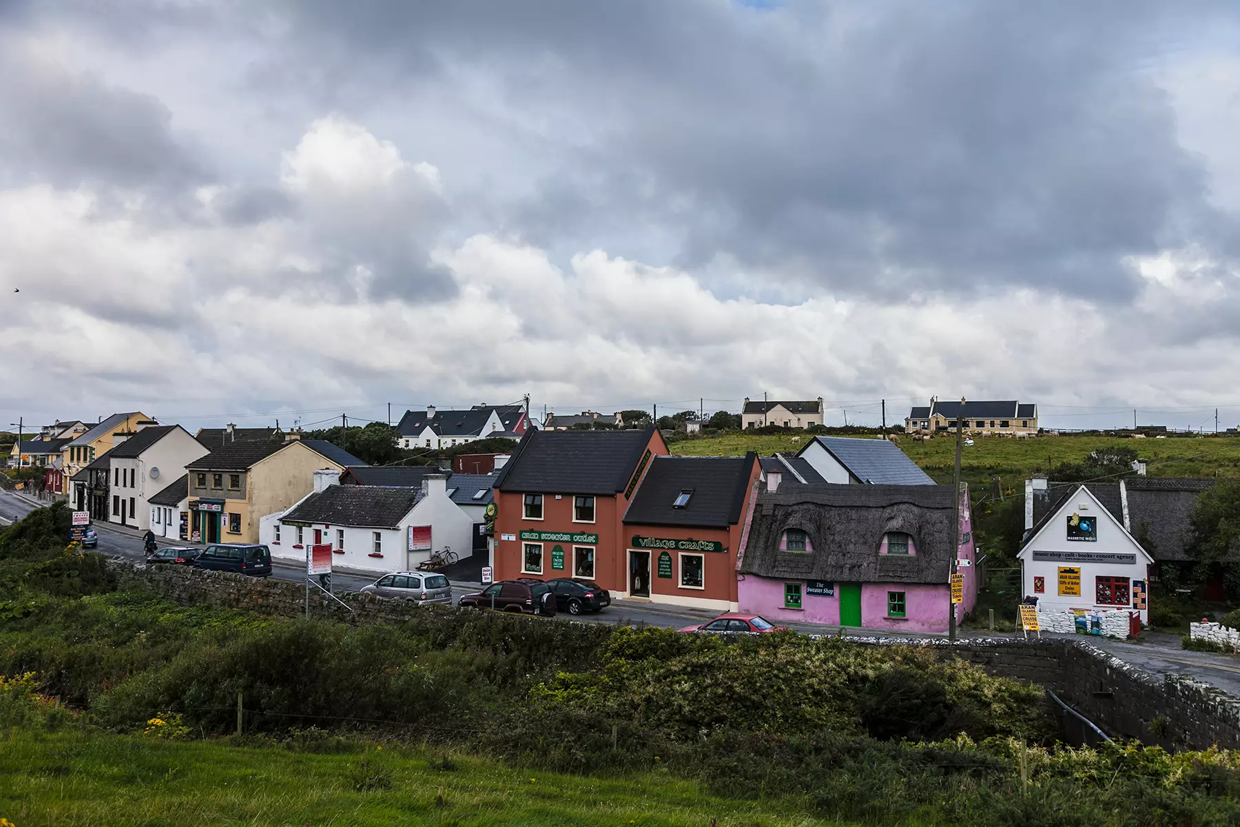 Utsicht op it doarp yn Doolin, Clare County, Ierlân