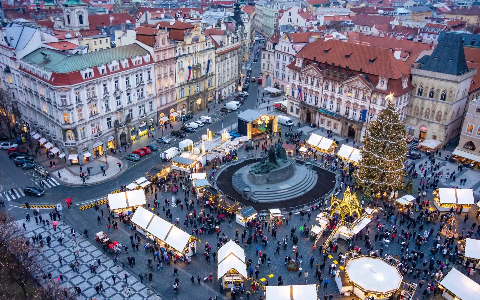 Tregu i Krishtlindjeve në Pragë