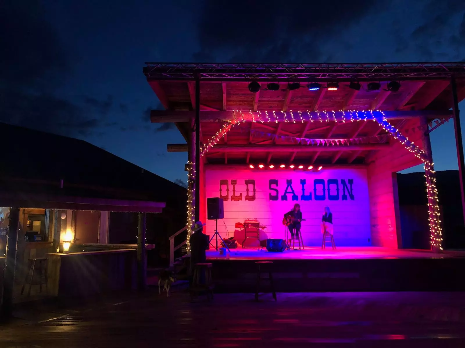 Old Saloon Koçber Montana