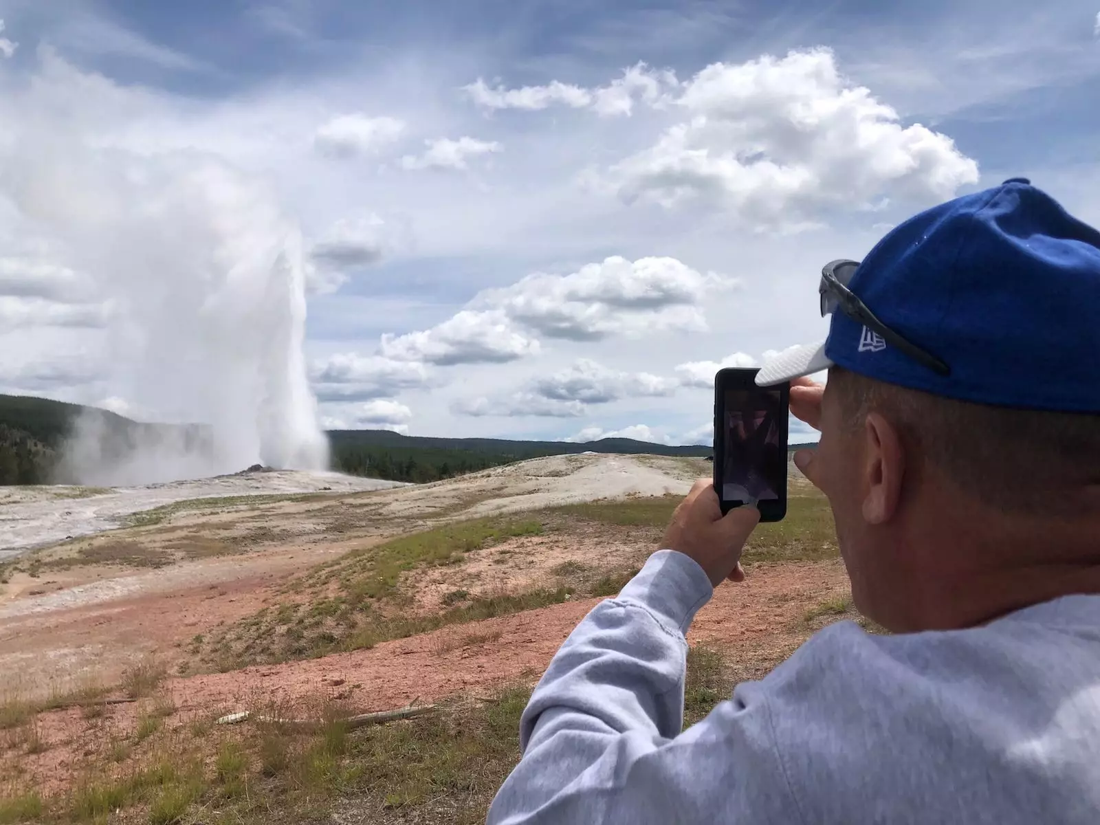 Old Faithful Yellowstone National Park