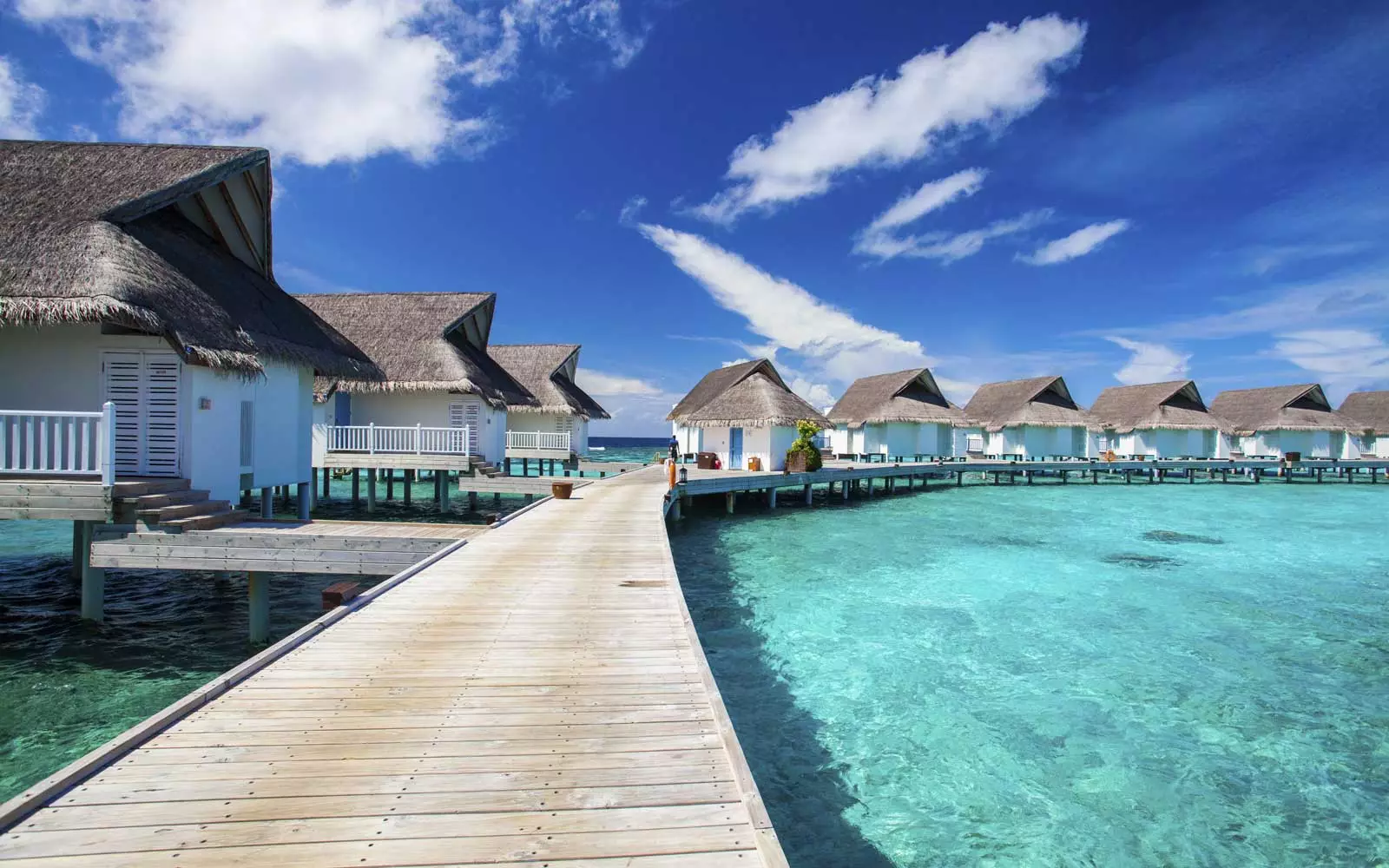 Centara Grand Island Resort Малдиви