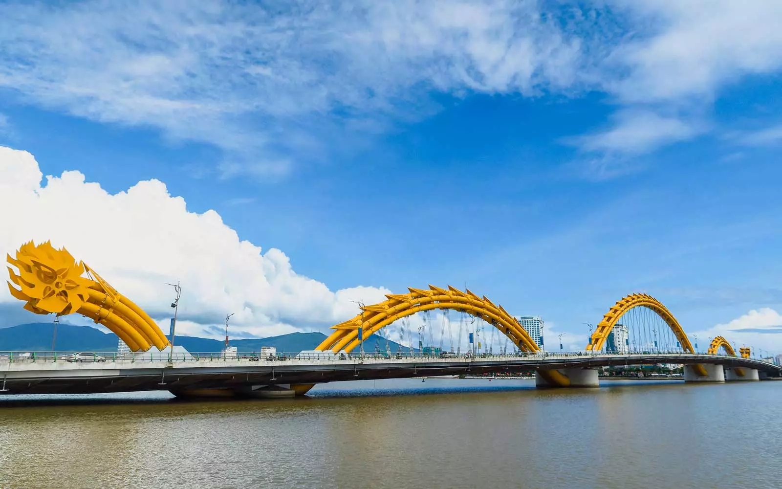 Drakono tiltas, Danangas, Vietnamas