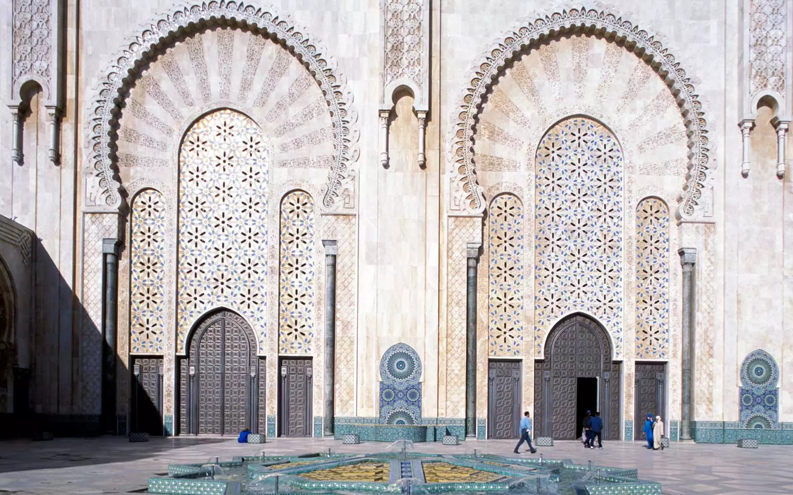 Hassan II Mosque minaret hauv Casablanca