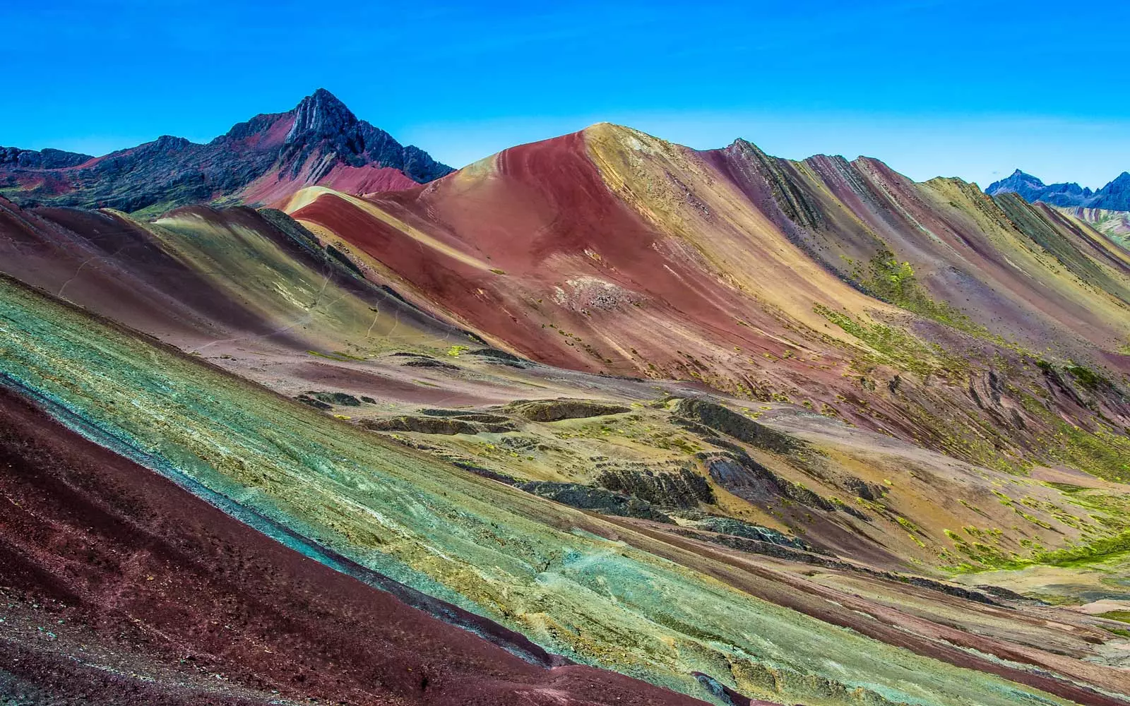 Vinicunca, Peru - Varavīksnes kalns (5200 m) Andos, Cordillera de los Andes, Kusko reģions Dienvidamerikā.