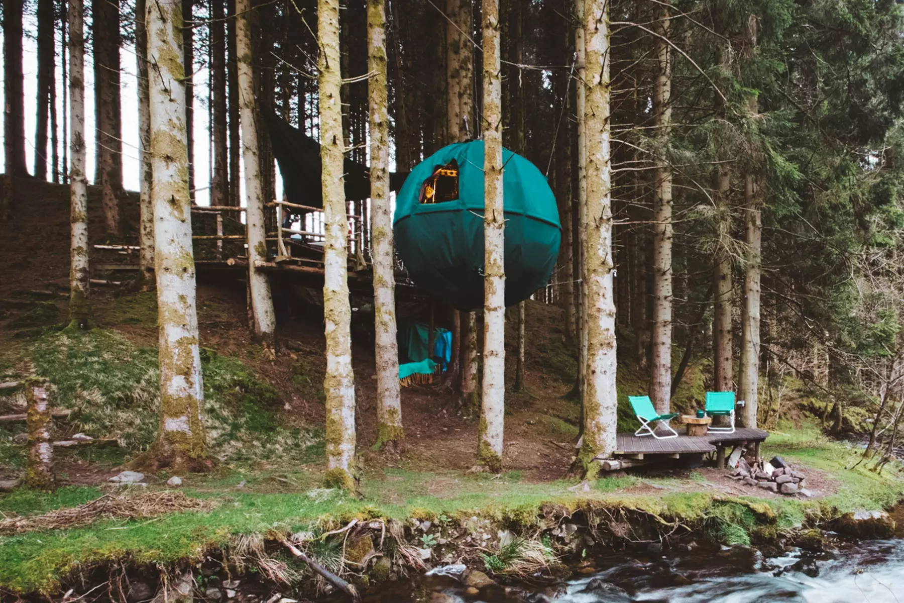 Ekstero de la Chillderness Red Kite Tree Tent en Llandrindod Wells, Unuiĝinta Reĝlando