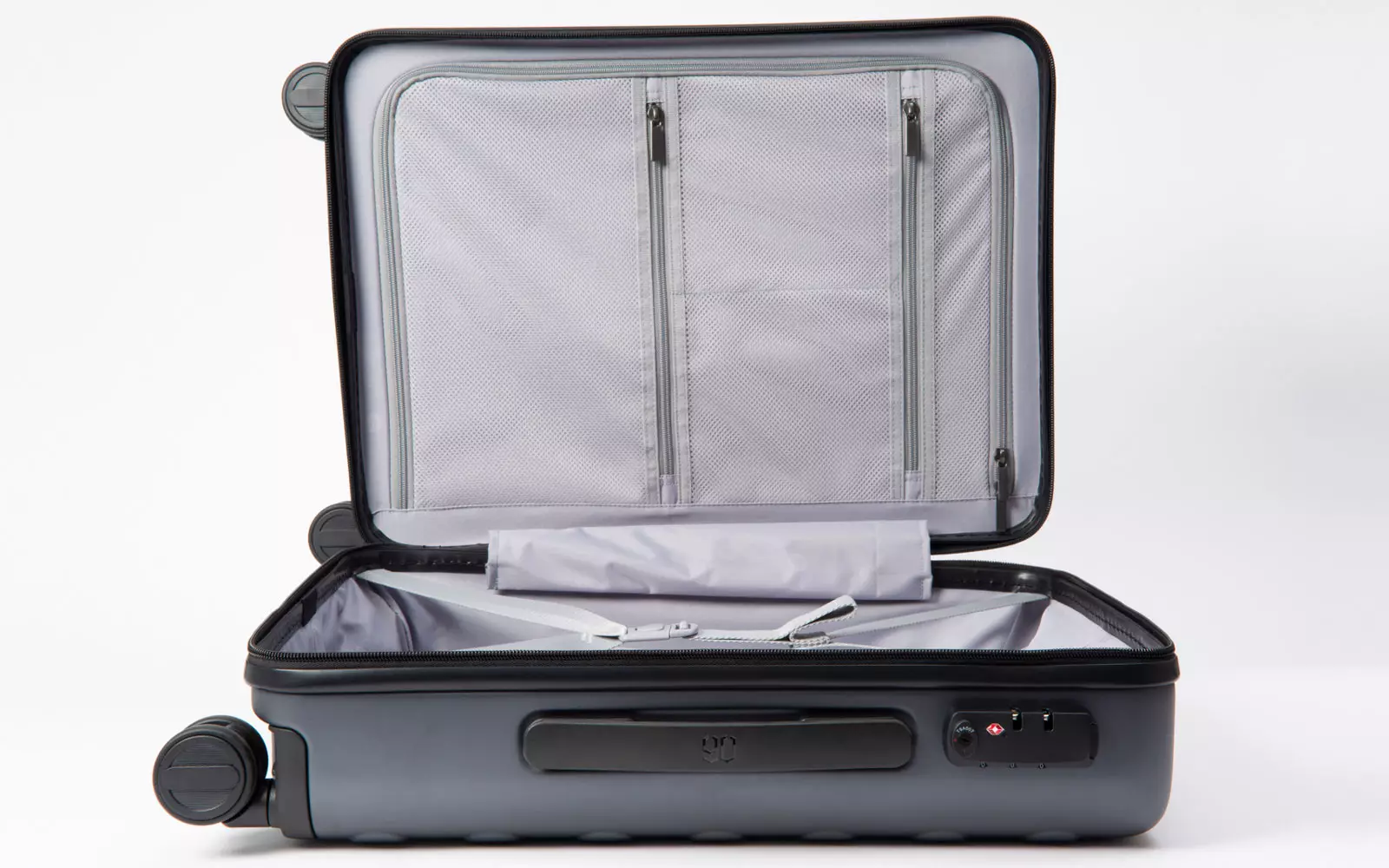 Interiör i Hardside Carry-on Suitcase